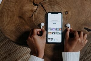 How To Put AirPods In Pairing Mode?